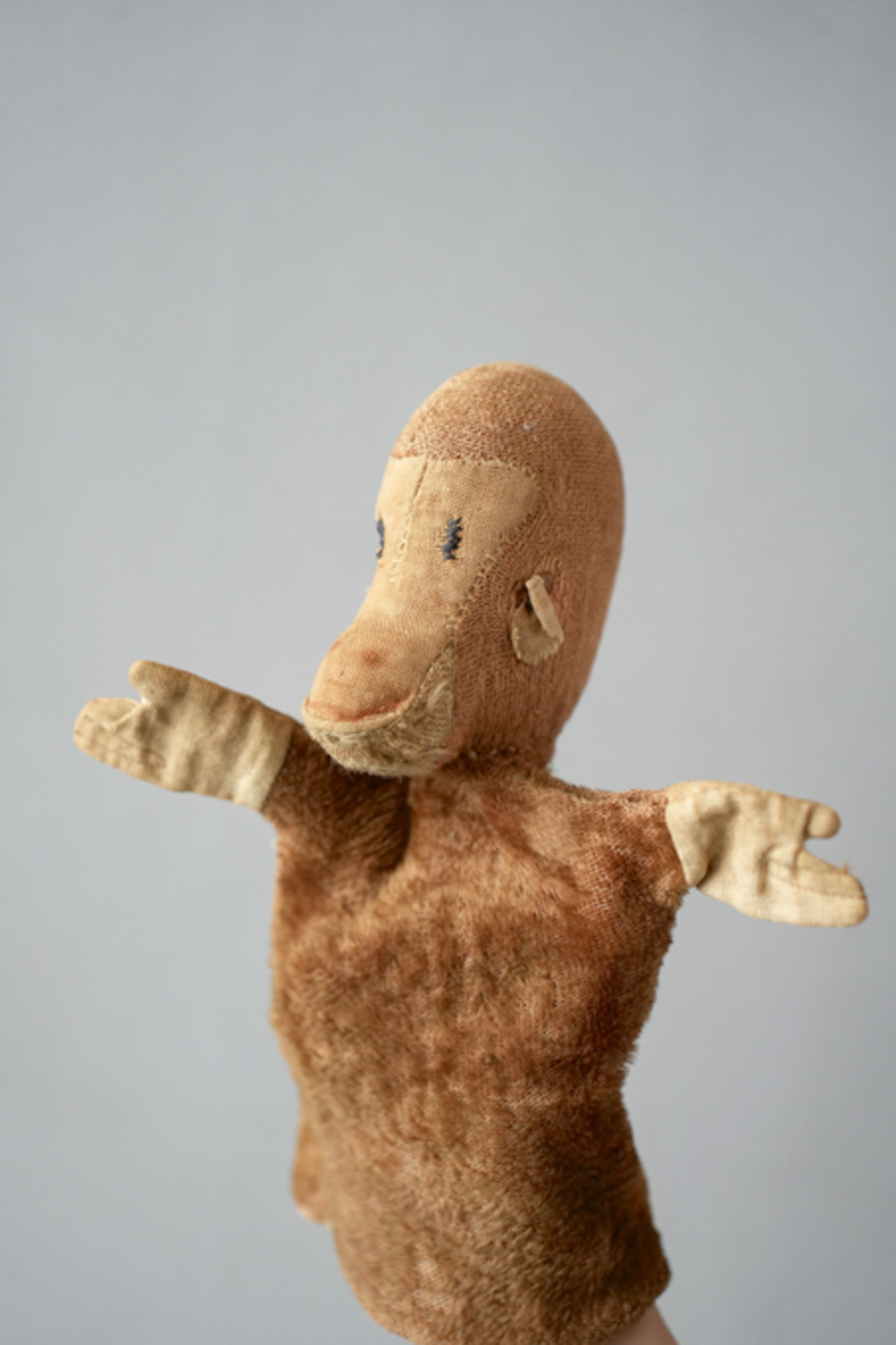 MONKEY HAND PUPPET｜LIGHT YEARS