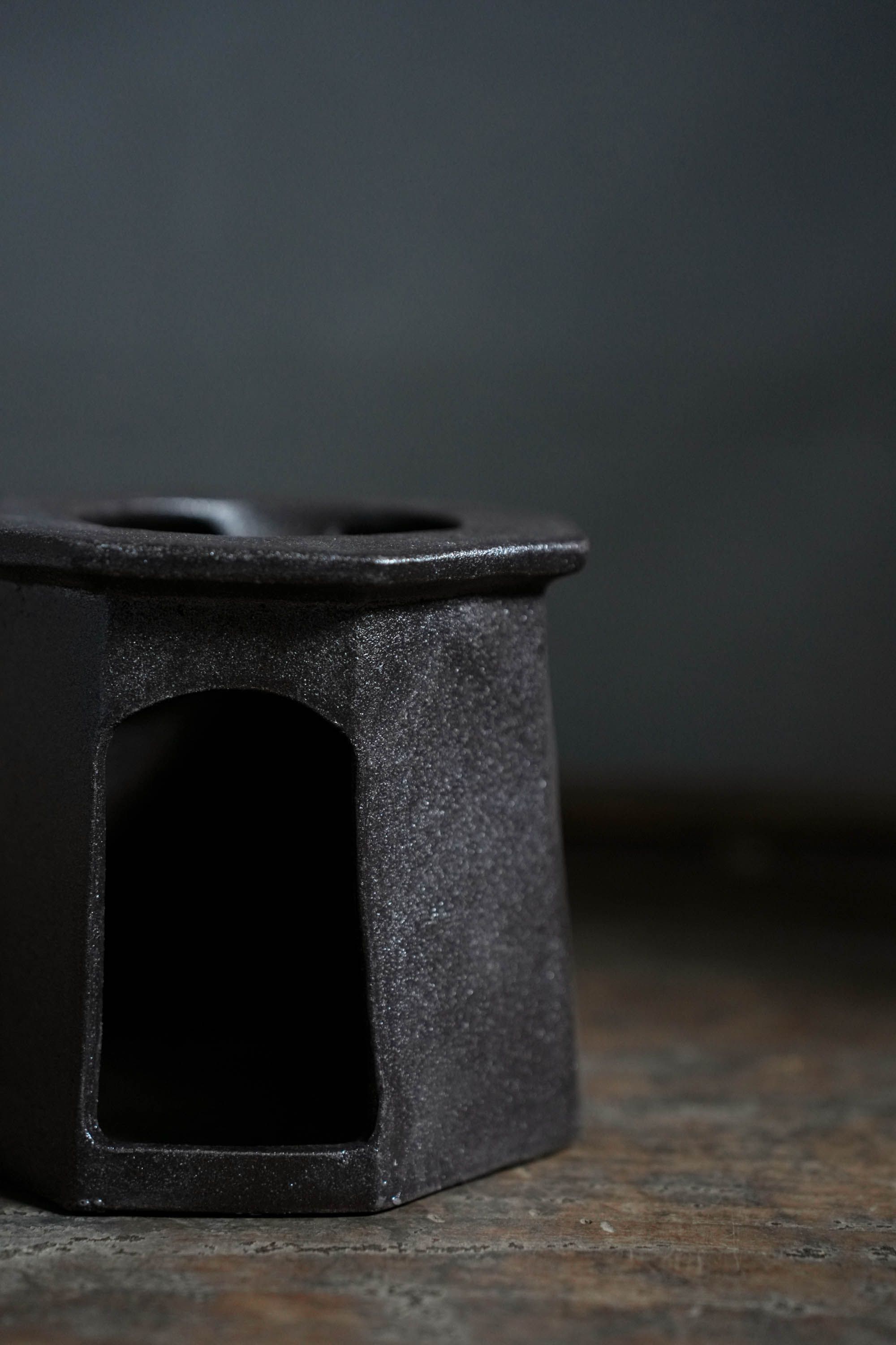 オンギ炉｜LIGHT YEARS